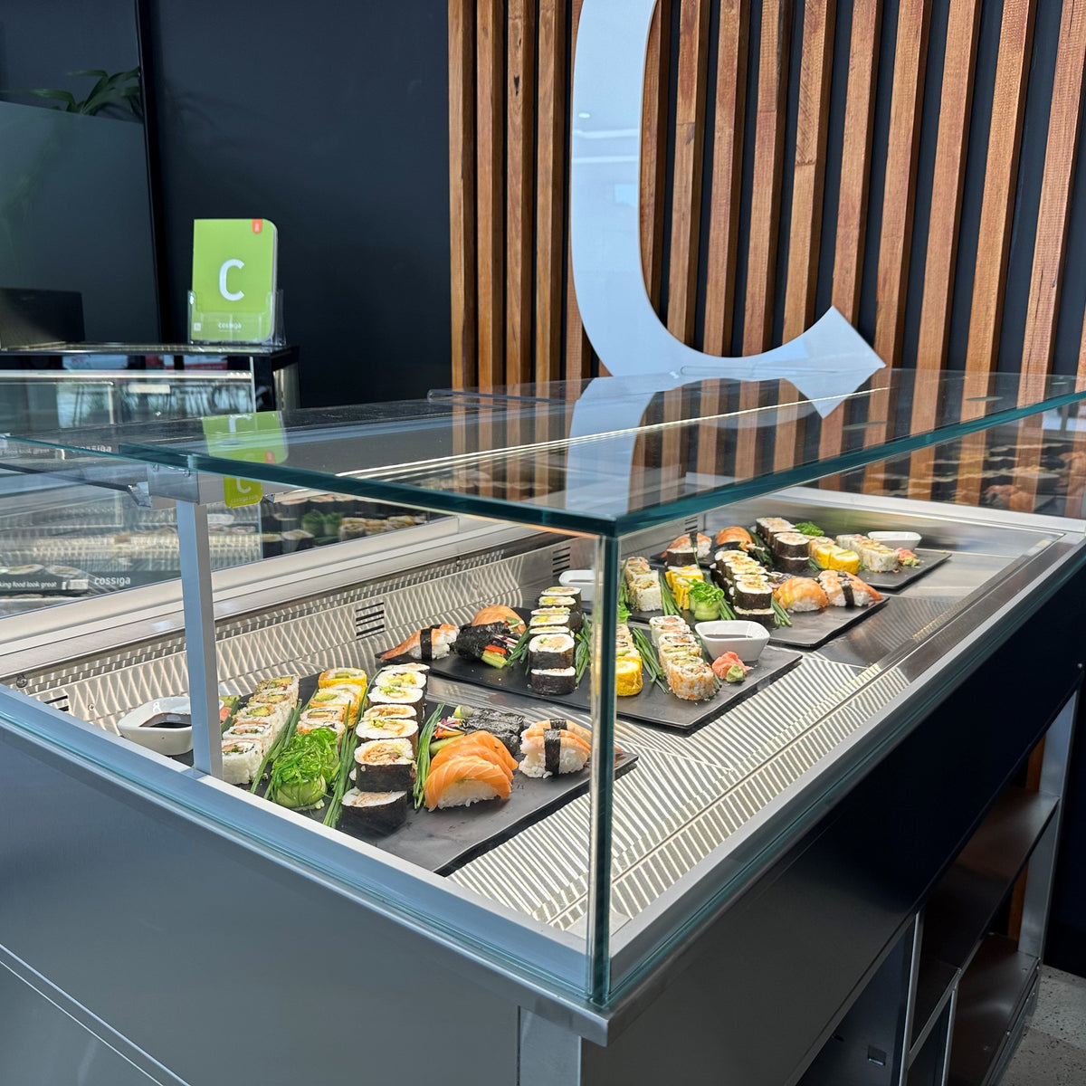 Cossiga LP PLUS cabinets for premium sushi display